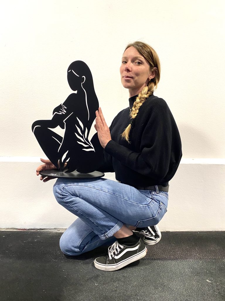 Julia FORMA, la femme en majesté - Comoedia